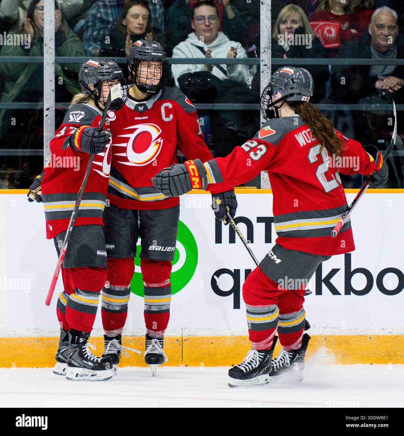 Ottawa Charge‚Äôs Brianne Jenner (19) celebrates her empty net goal ...