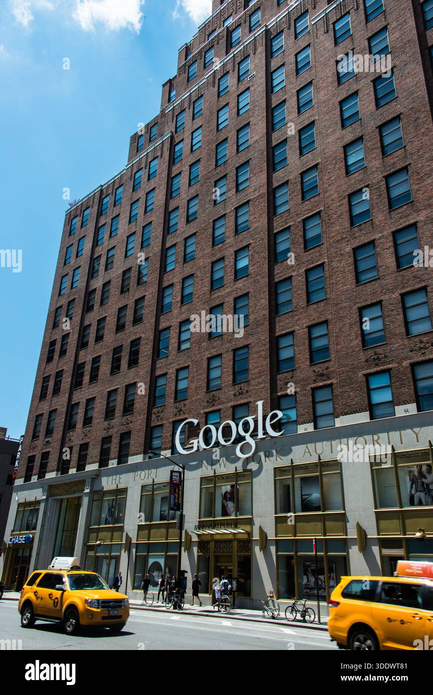 Google manhattan hi-res stock photography and images - Alamy