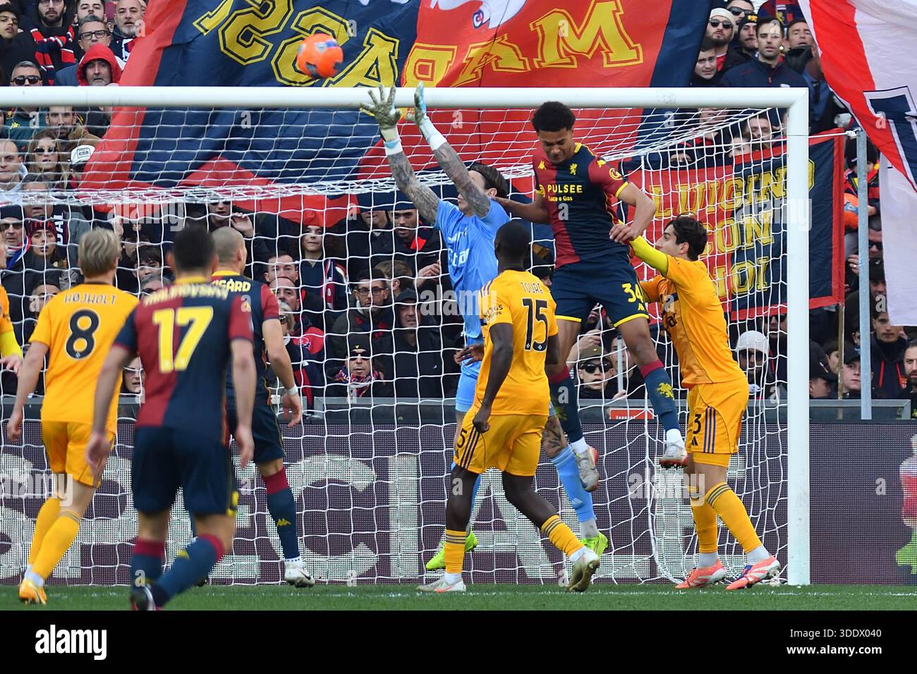 Adrian Semper (Pisa) saves during Genoa CFC vs Pisa SC, Italian soccer ...