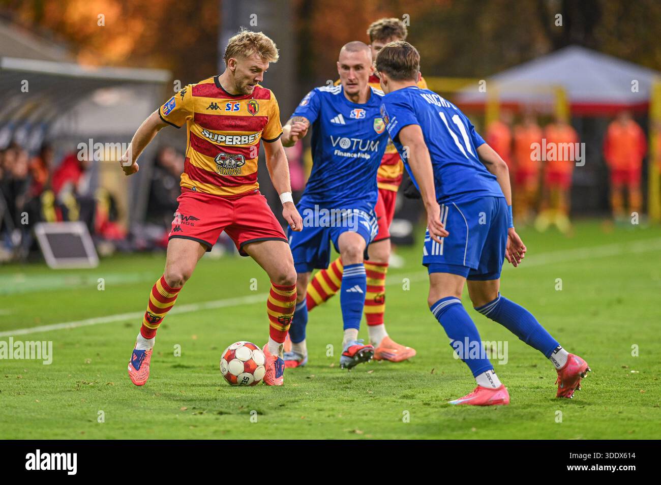 30.10.2025 LegnicaSoccer STS Puchar Polski runda 1/16 mecz : Miedz ...