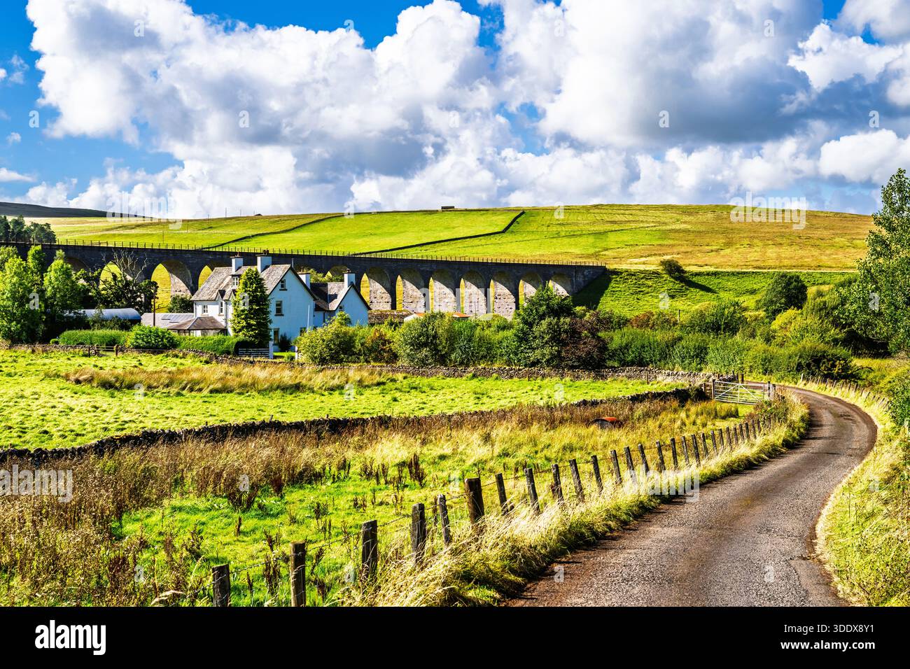 Hawick scotland countryside hi-res stock photography and images - Alamy