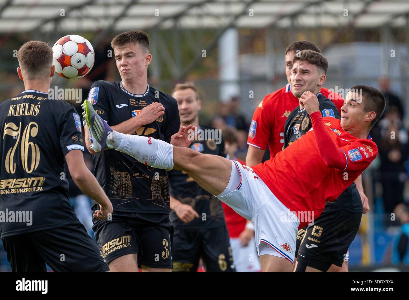 Soccer STS Puchar Polski sezon 2025/2026 kolejka mecz: Hutnik Krakow ...