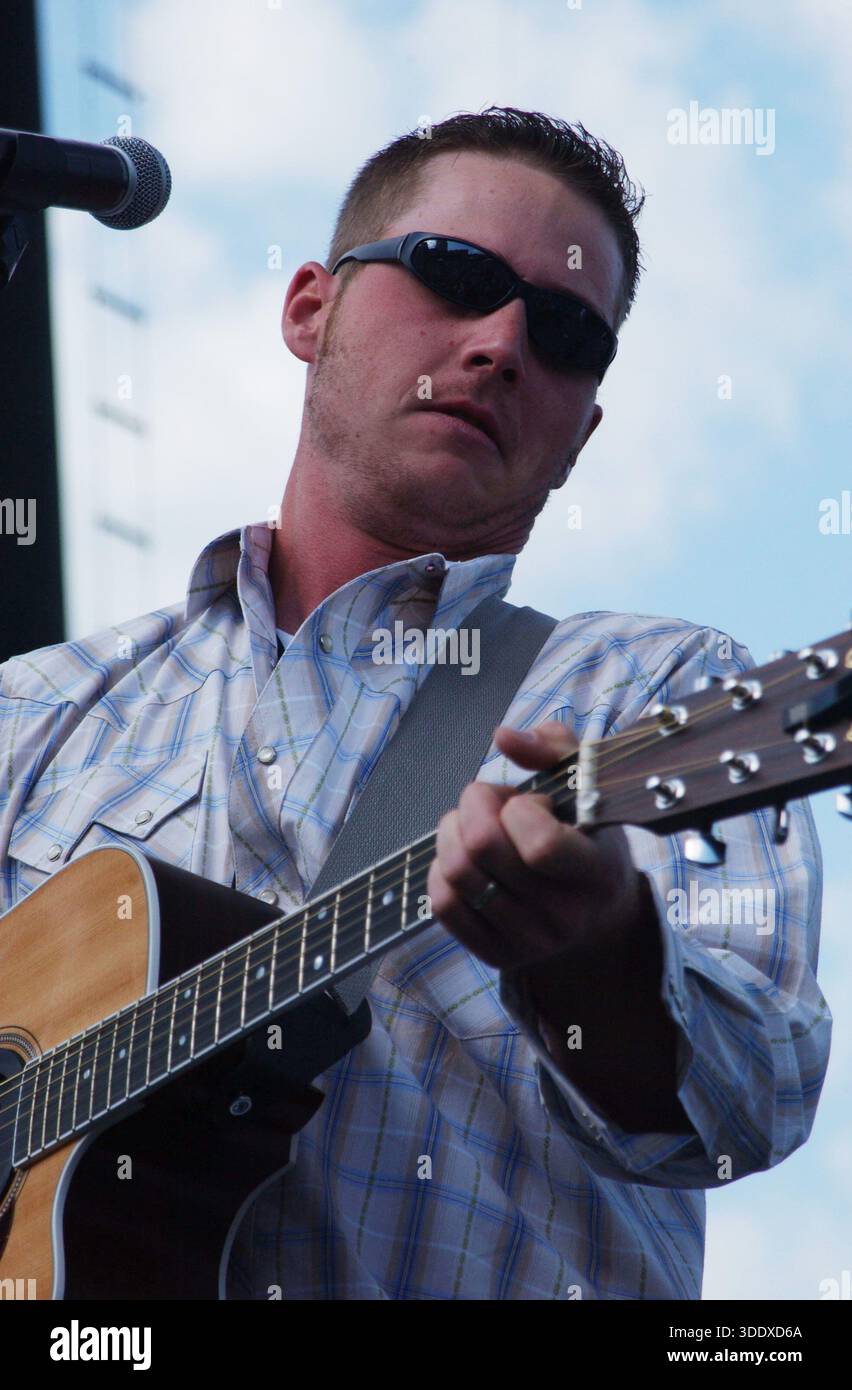 09 June 2006 - Nashville, Tennessee - Luke Stricklin. 2006 CMA Music ...