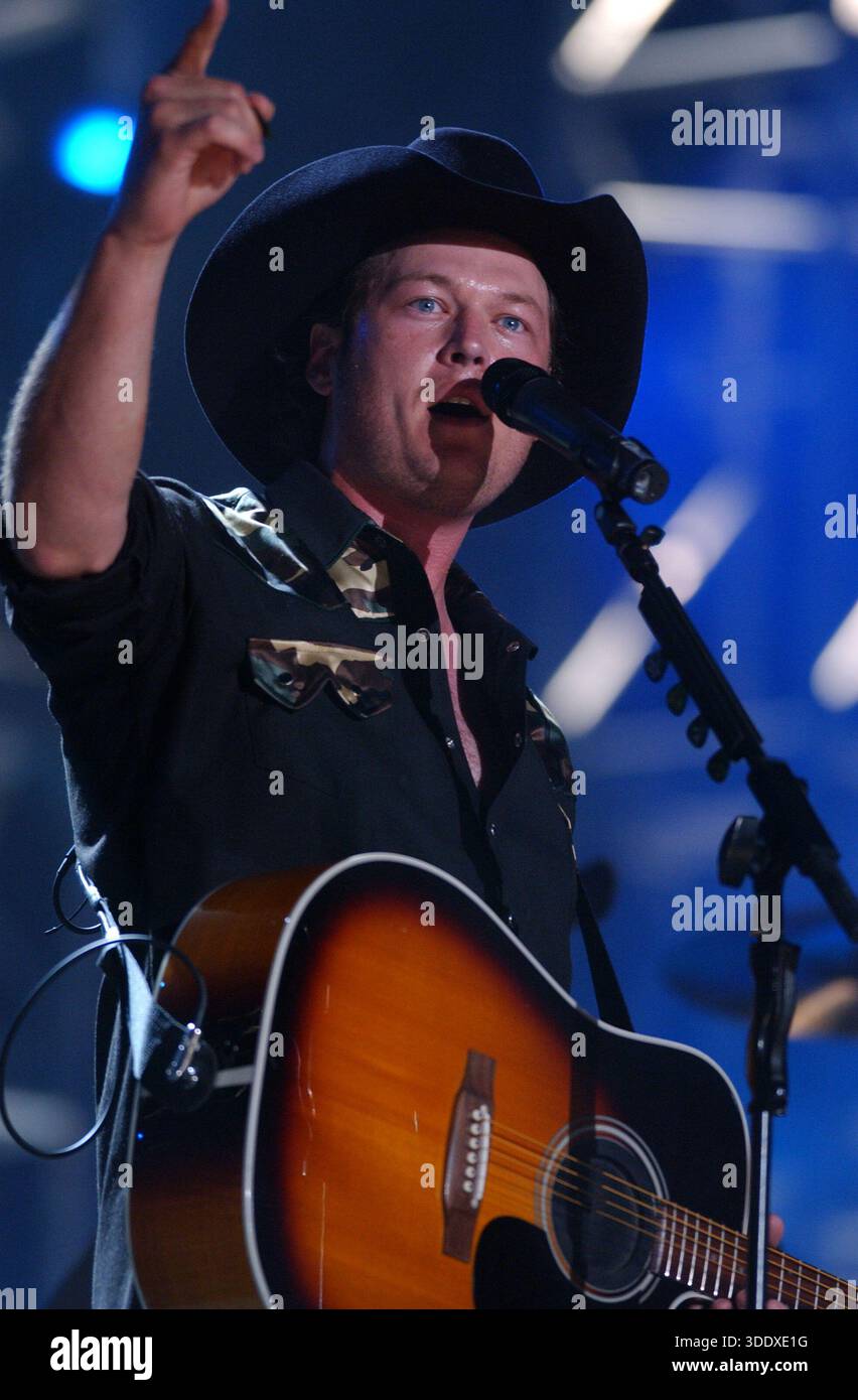 8 June 2006 - Nashville, Tennessee - Blake Shelton. The CMA Music ...