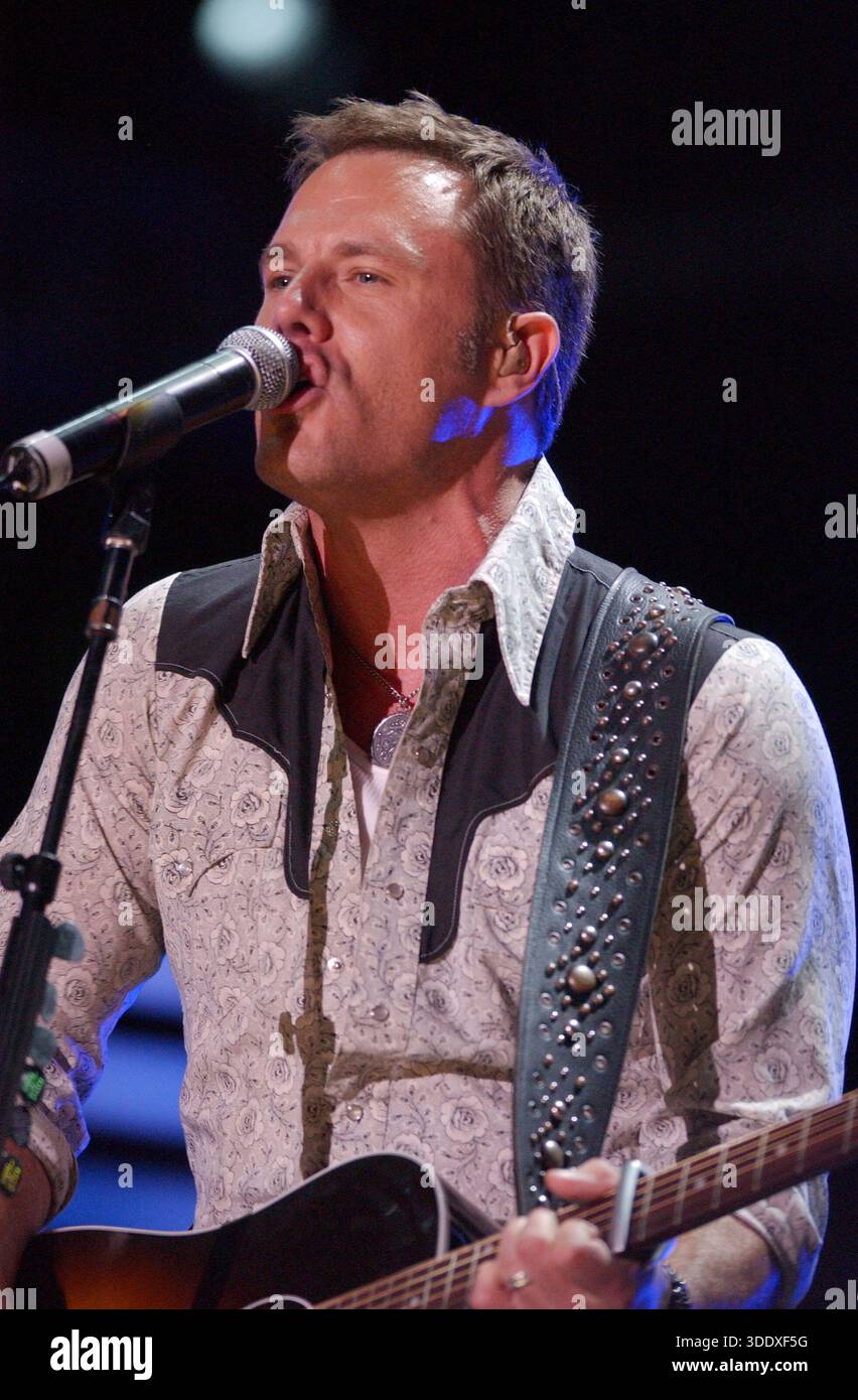 08 June 2007 - Nashville, Tennessee - Jimi Westbrook of 'Little Big ...