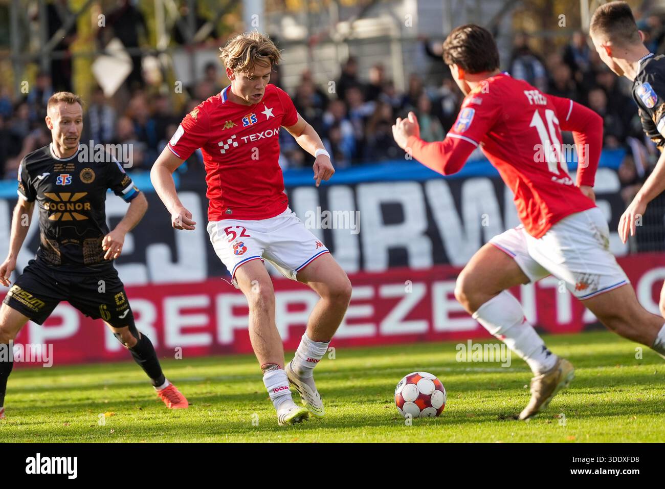 Soccer STS Puchar Polski sezon 2025/2026 kolejka mecz: Hutnik Krakow ...