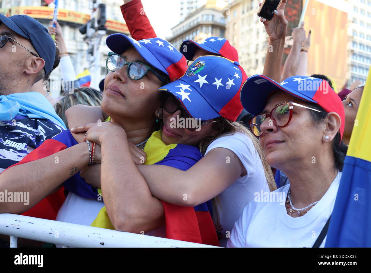 January 3, 2026, Buenos Aires, Argentina: Venezuelans mobilized ...