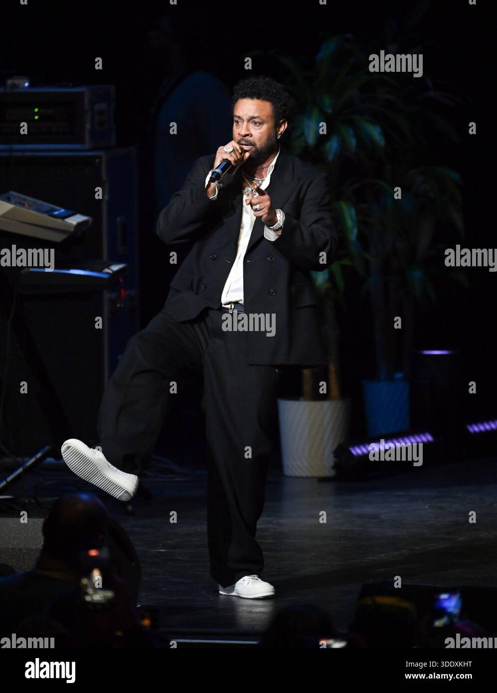 Shaggy performs in concert during Stay Strong Jamaica - Hurricane ...