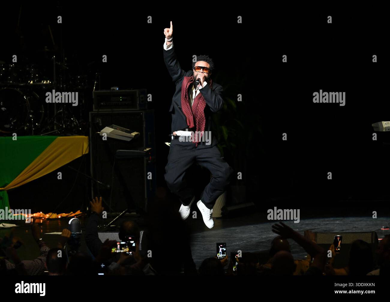 Shaggy performs in concert during Stay Strong Jamaica - Hurricane ...