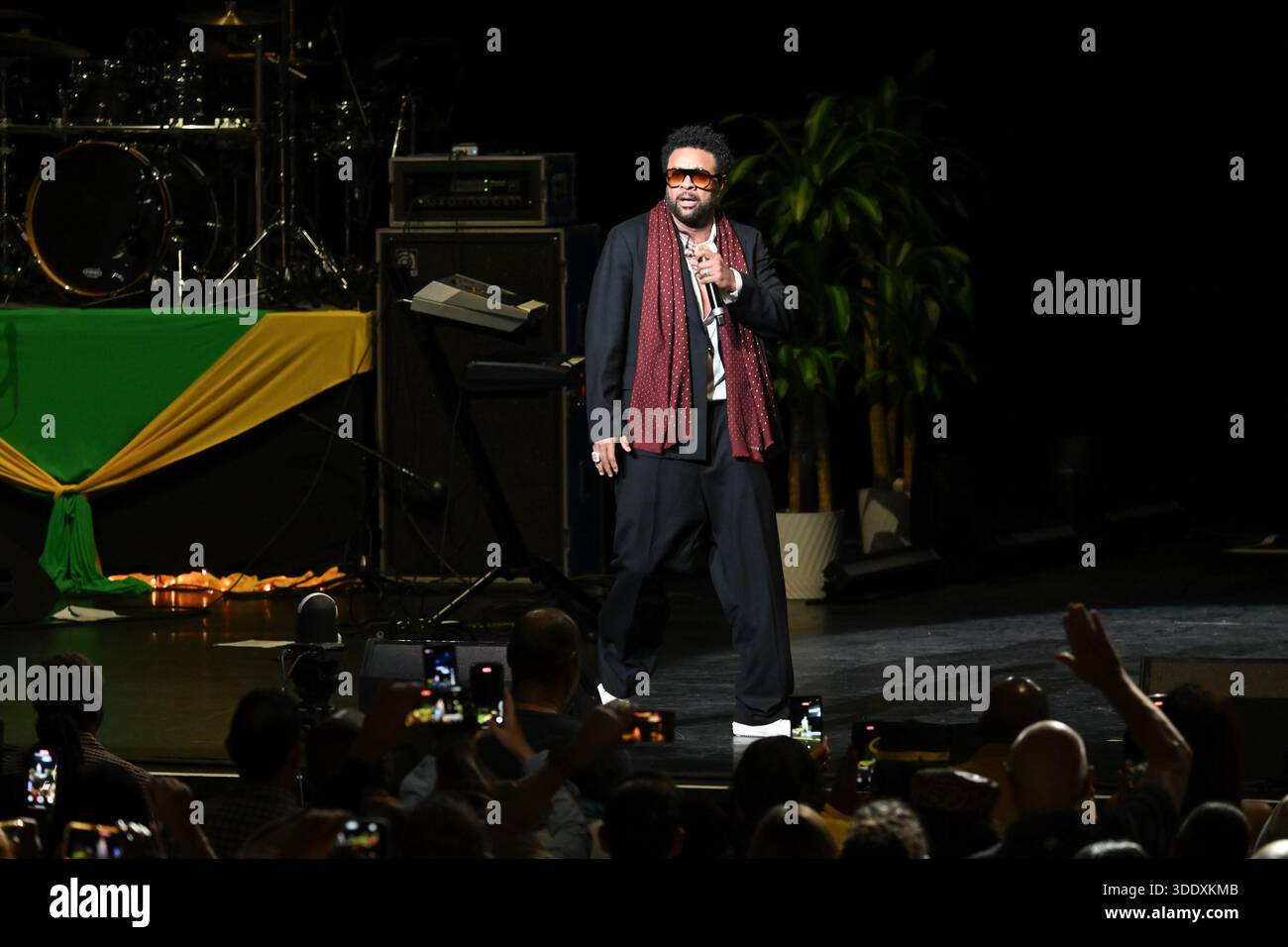 Shaggy performs in concert during Stay Strong Jamaica - Hurricane ...