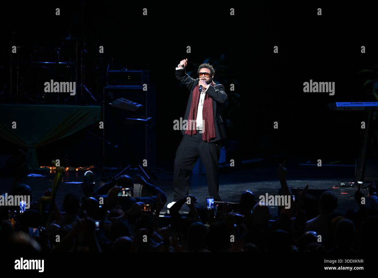 Shaggy performs in concert during Stay Strong Jamaica - Hurricane ...