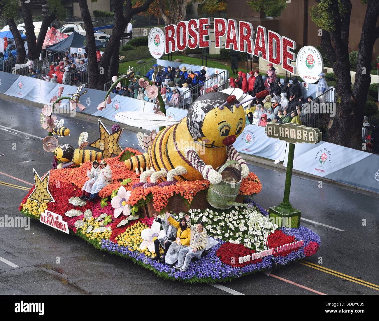 Pasadena, USA.1st January 2026. The 137th Rose Parade was held in ...