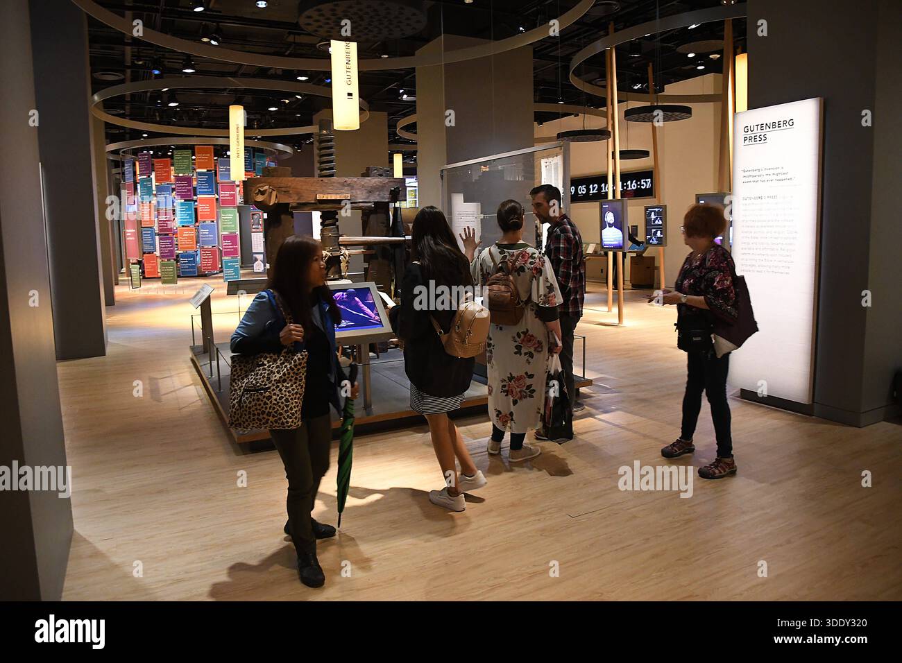 WASHINGTON D C/District of Columbia/USA./ 12..May. 2019/Vistors at ...