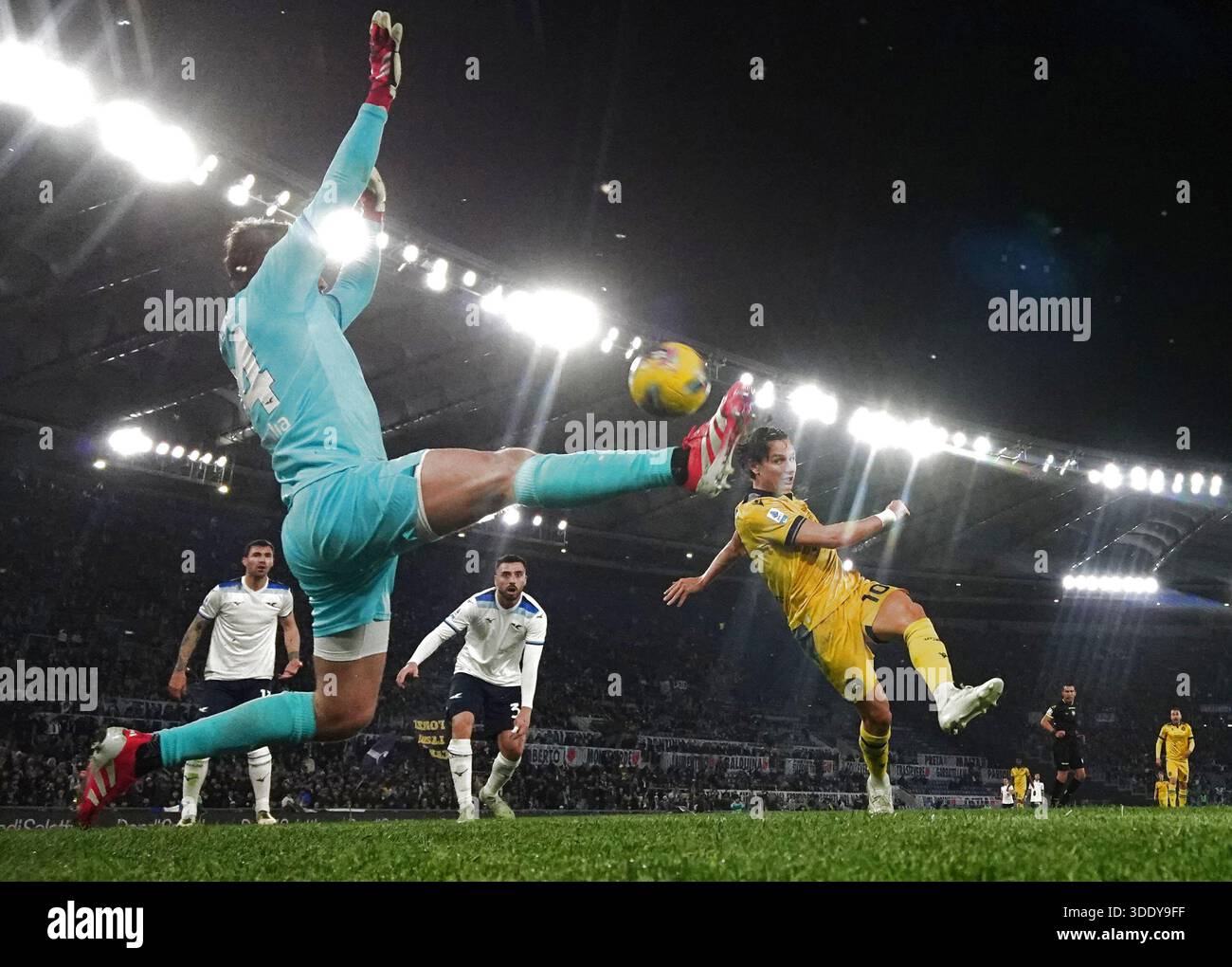 Florian thauvin 2025 hi-res stock photography and images - Alamy