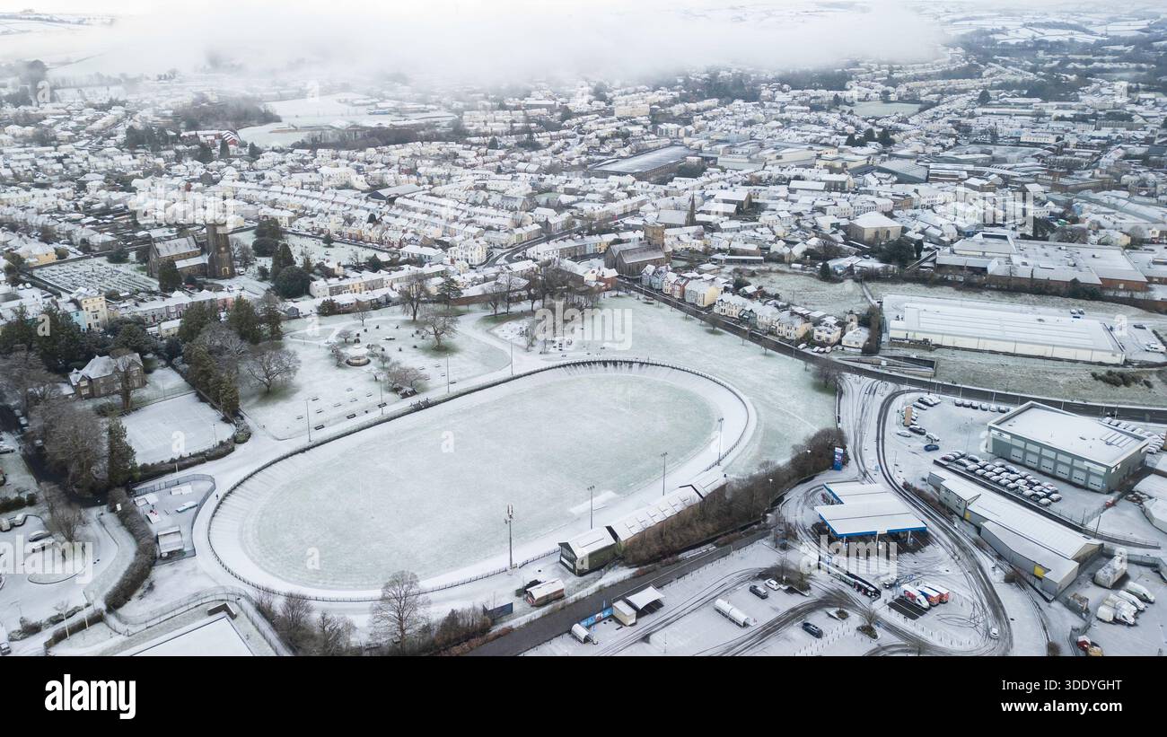 Carmarthen, Carmarthenshire, Wales, UK. 4 January, 2026. Snow covers ...