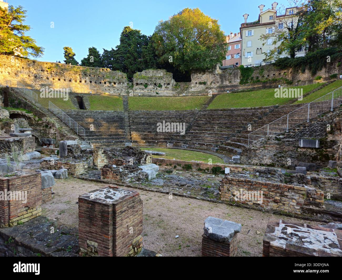 Roman amphitheatre trieste hi-res stock photography and images - Alamy