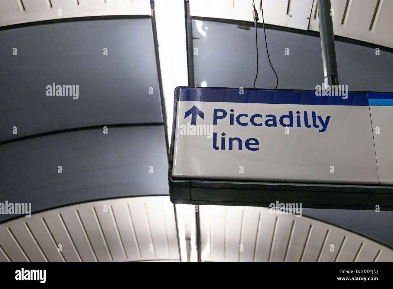 London Underground Piccadilly Line Sign in Tube Station Stock Photo - Alamy