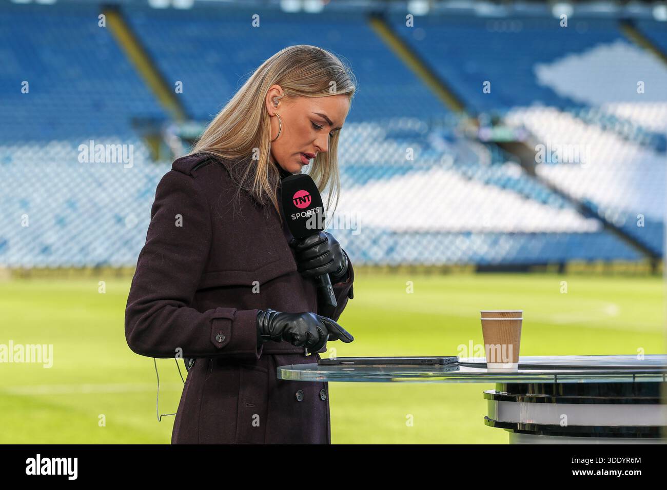 Laura Woods television presenter during the Leeds United v Manchester ...