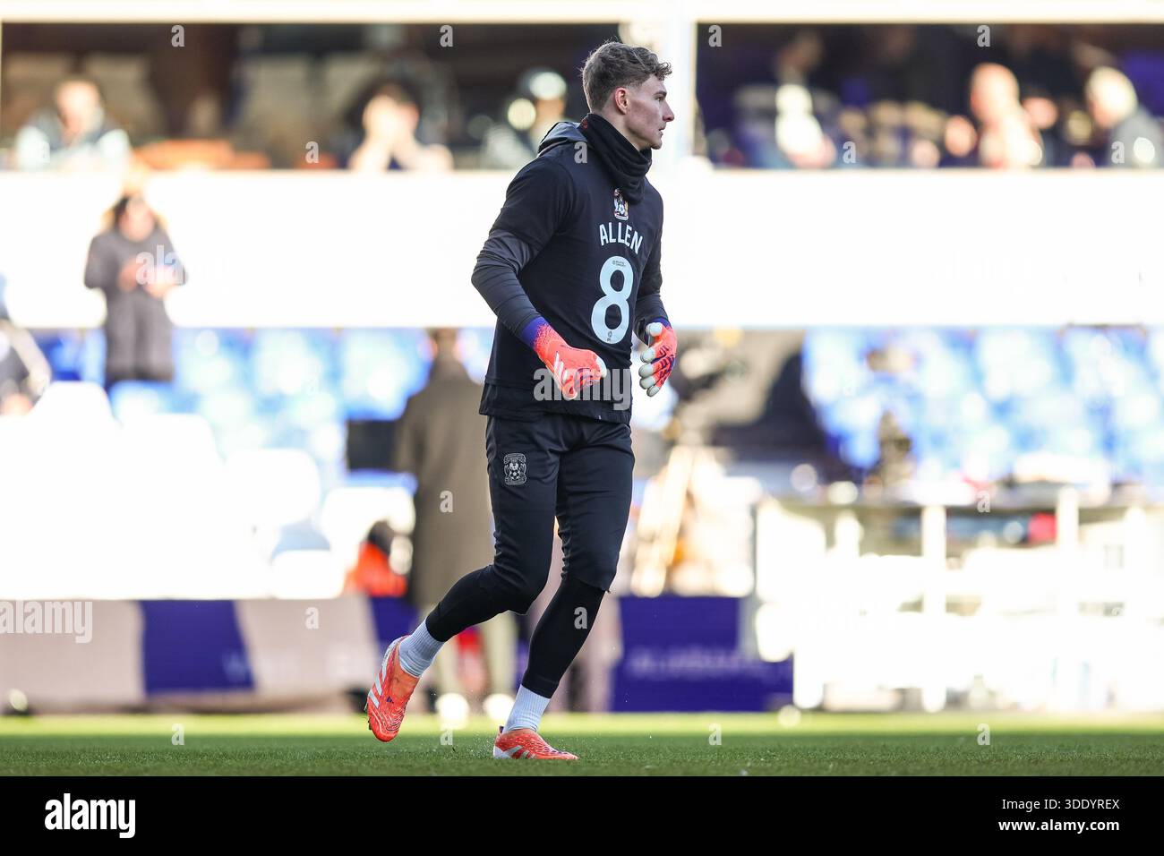19, Carl Rushworth of Coventry City at warm up during the Sky Bet ...