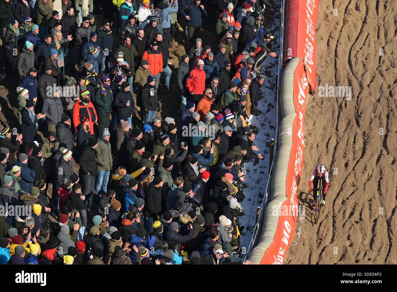 Dutch Lucinda Brand pictured in action during the women's elite race at ...