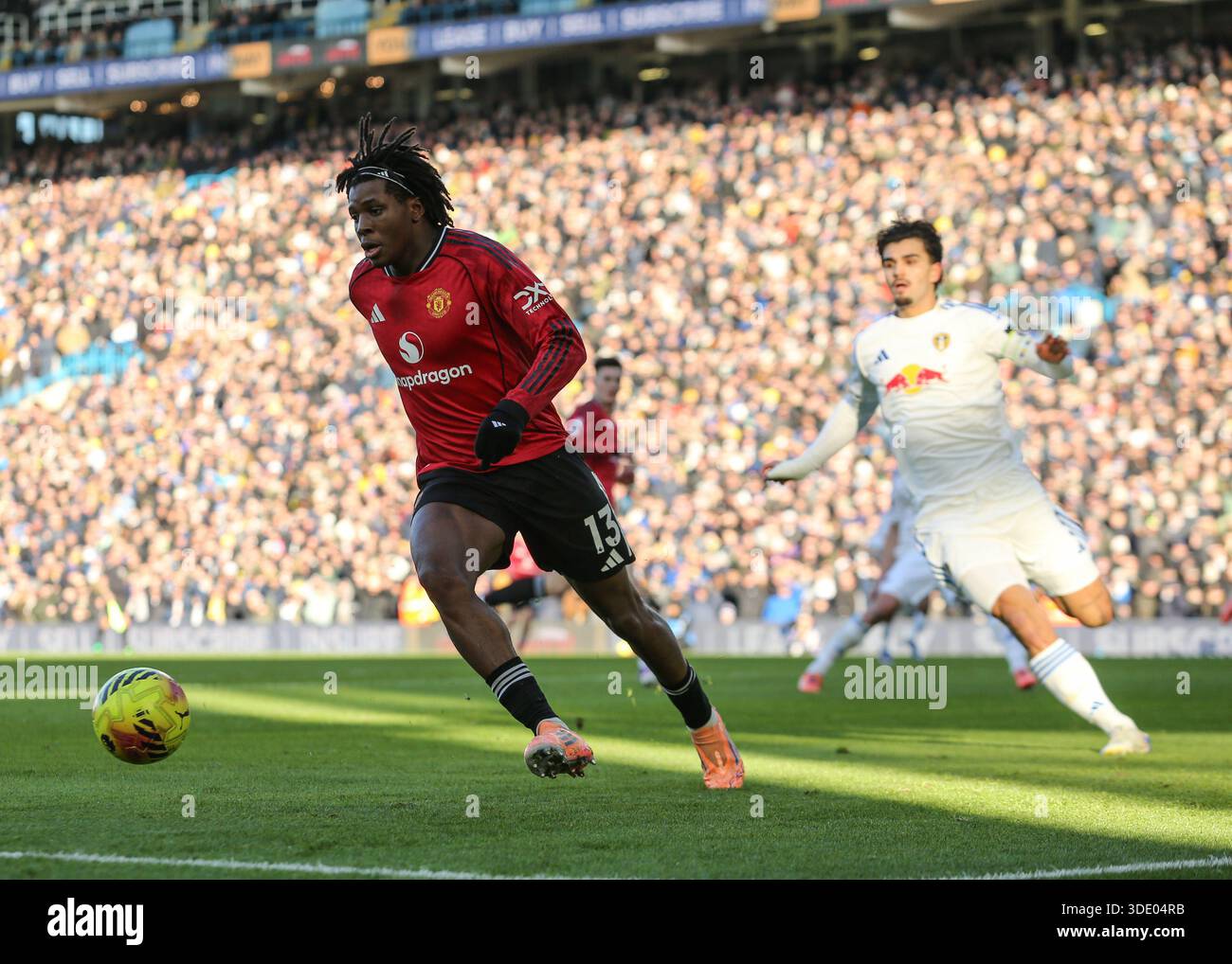 Patrick Dorgu of Manchester United in action during the Premier League ...