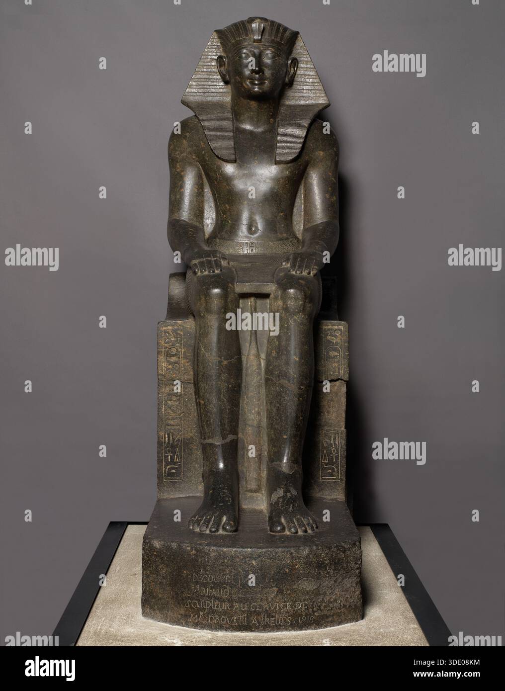 Egyptian art: Statue of Tuthmosis III. Turin, C. - ranodiorite statue ...