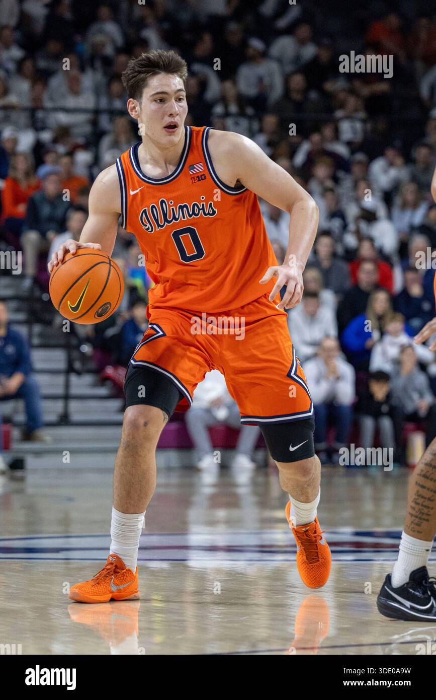Illinois forward David Mirkovic (0) in action during an NCAA college ...