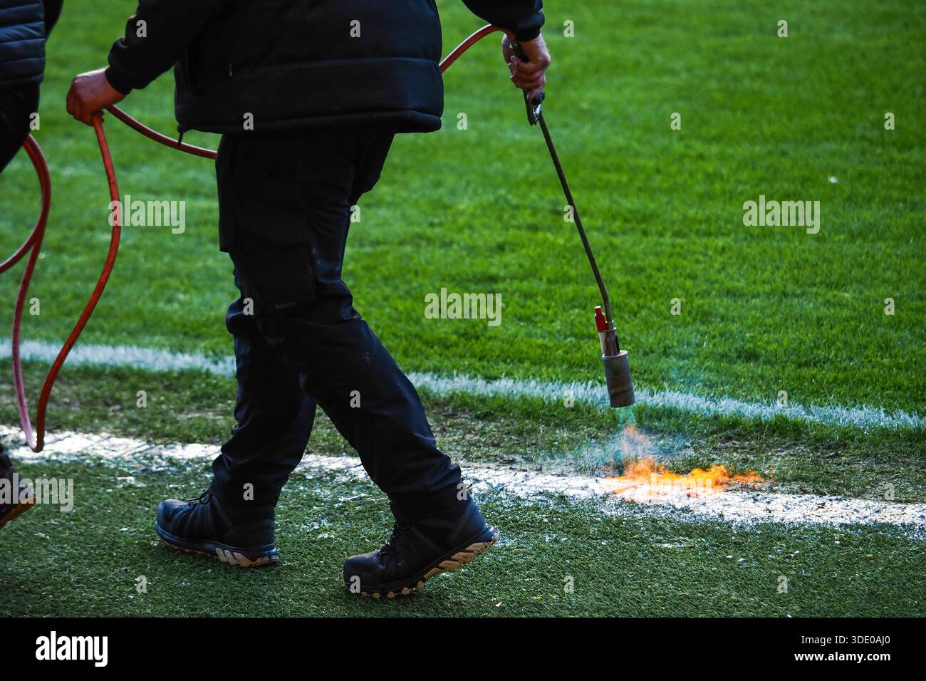 Hull, United Kingdom . 4 January, 2026. Pictured left to right, MATCH ...