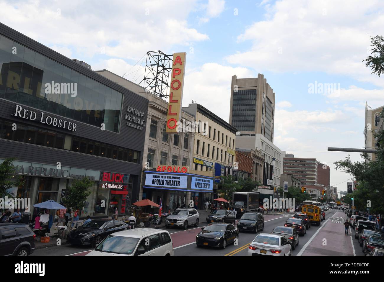 HARLEM/NEW YORK CITY /NEW YORK / USA 08.JUNE 2018 .Daily in Harlem New ...