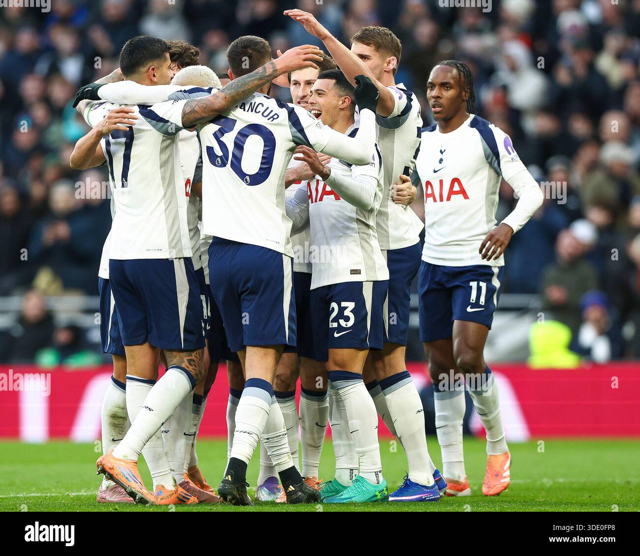 Ben Davies of Tottenham Hotspur scores and celebrates during the ...