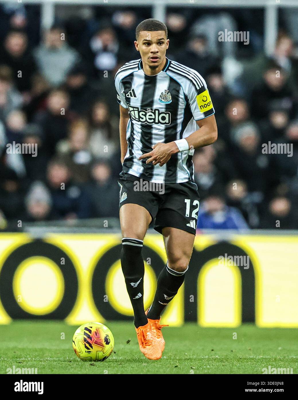 Malick Thiaw of Newcastle United during the Premier League match ...