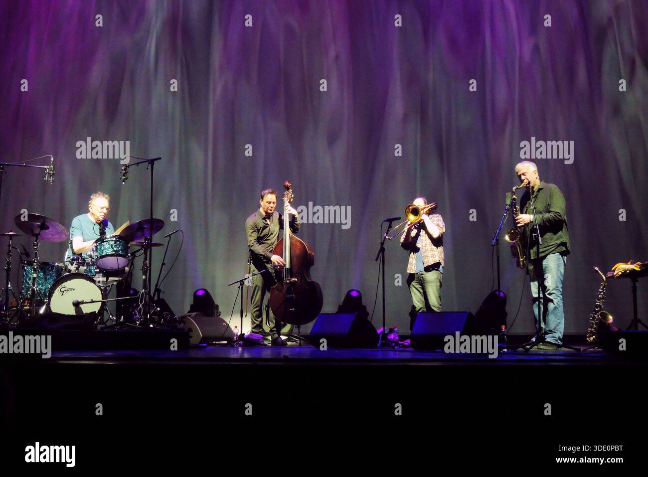 Das deutsche Jazz-Quartett Ruf der Heimat mit Thomas Borgmann sax ...