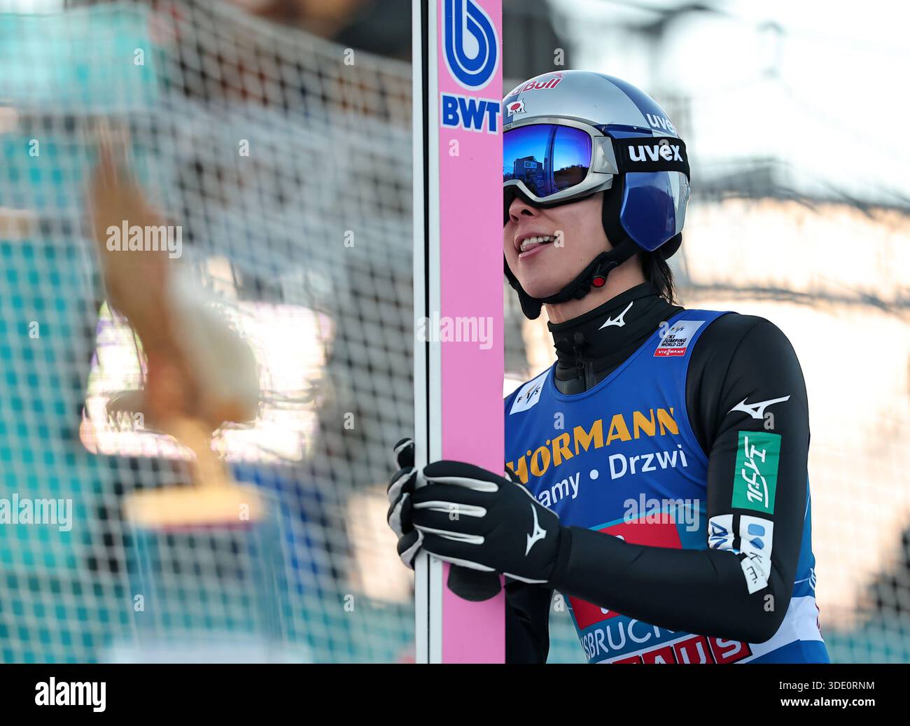 04 January 2026, Austria, Innsbruck: Nordic skiing/ski jumping, World ...