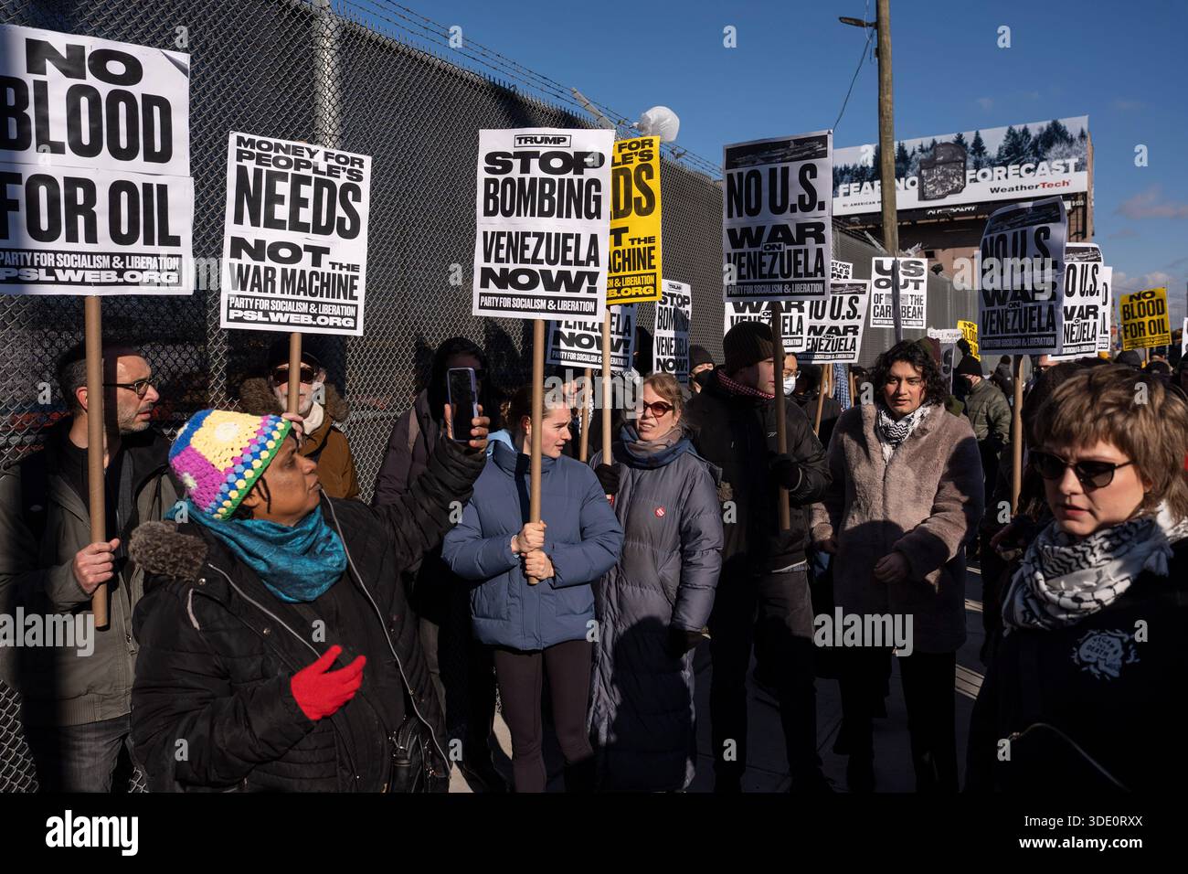 Protesters gather outside Metropolitan Detention Center on Sunday, Jan ...