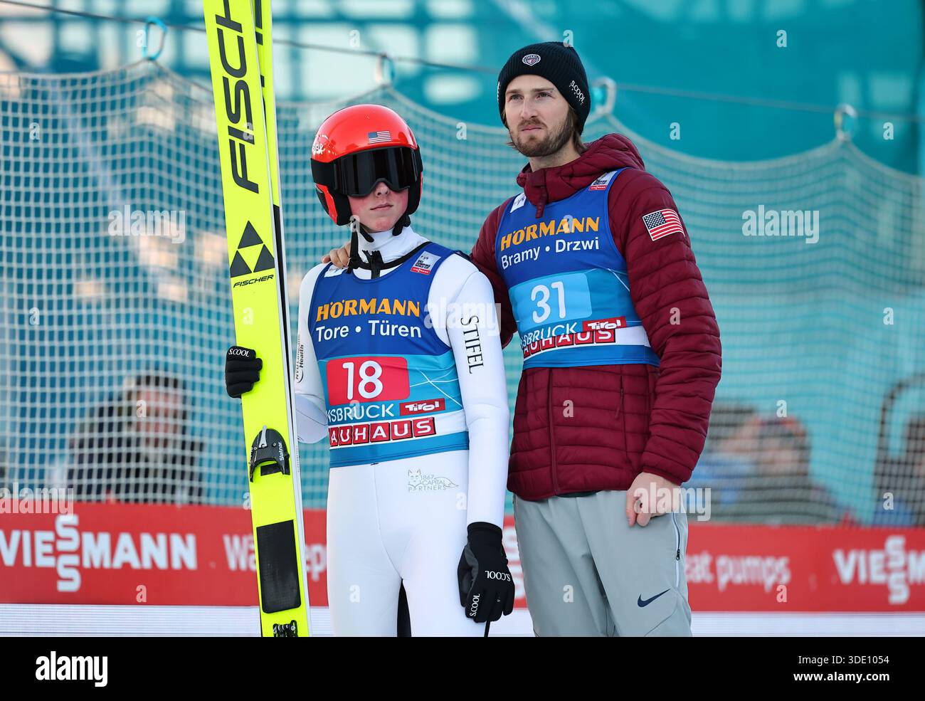 04 January 2026, Austria, Innsbruck: Nordic skiing/ski jumping, World ...
