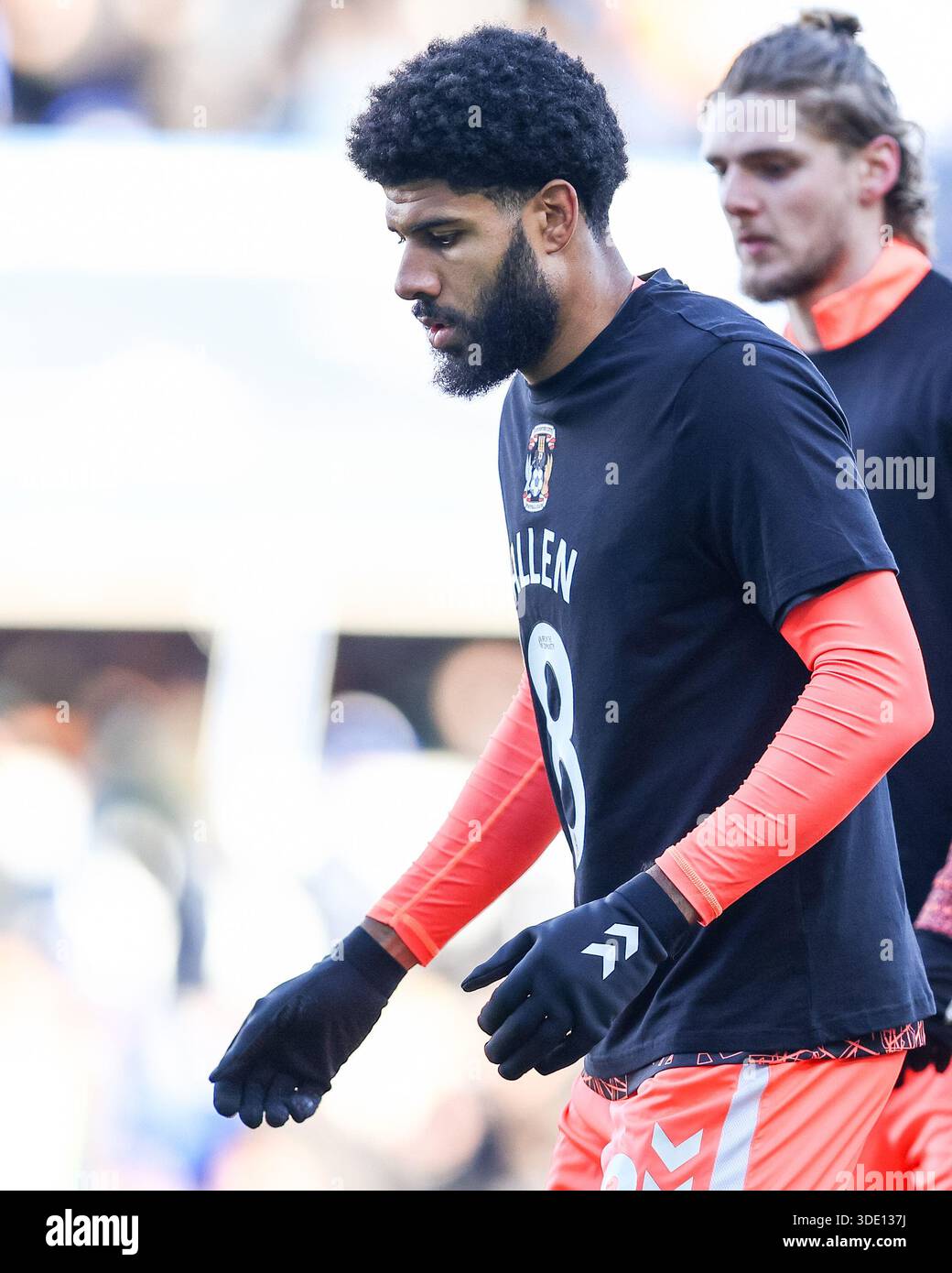 9, Ellis Simms of Coventry City at warm up during the Sky Bet ...