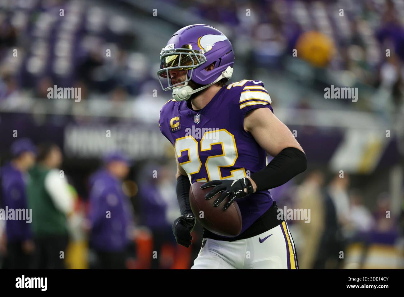 Minnesota Vikings safety Harrison Smith warms up before an NFL football ...