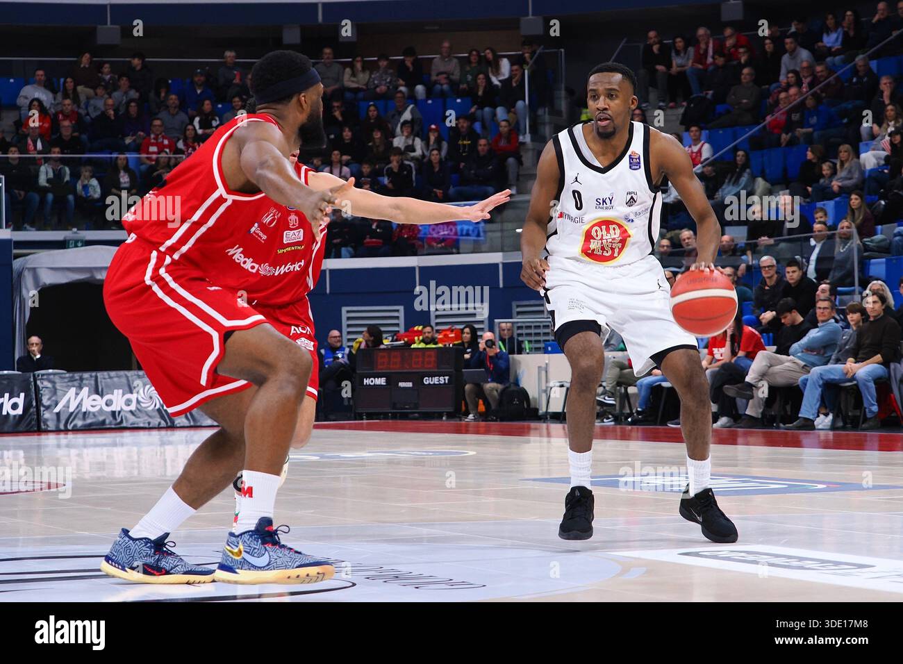 Semaj Christon (APU Old Wild West Udine) during EA7 Emporio Armani ...