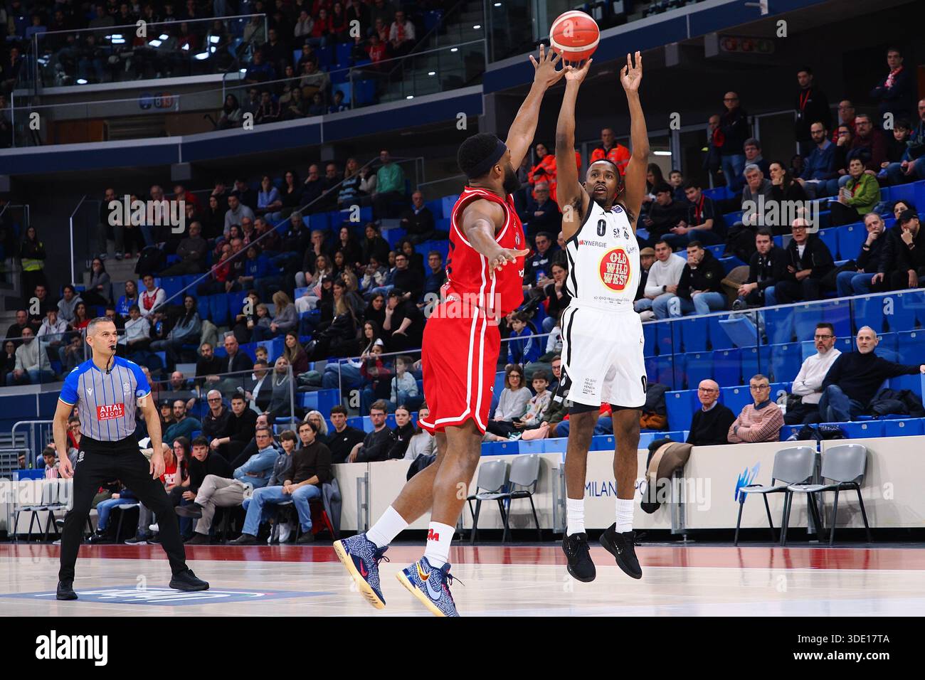 Semaj Christon (APU Old Wild West Udine) during EA7 Emporio Armani ...
