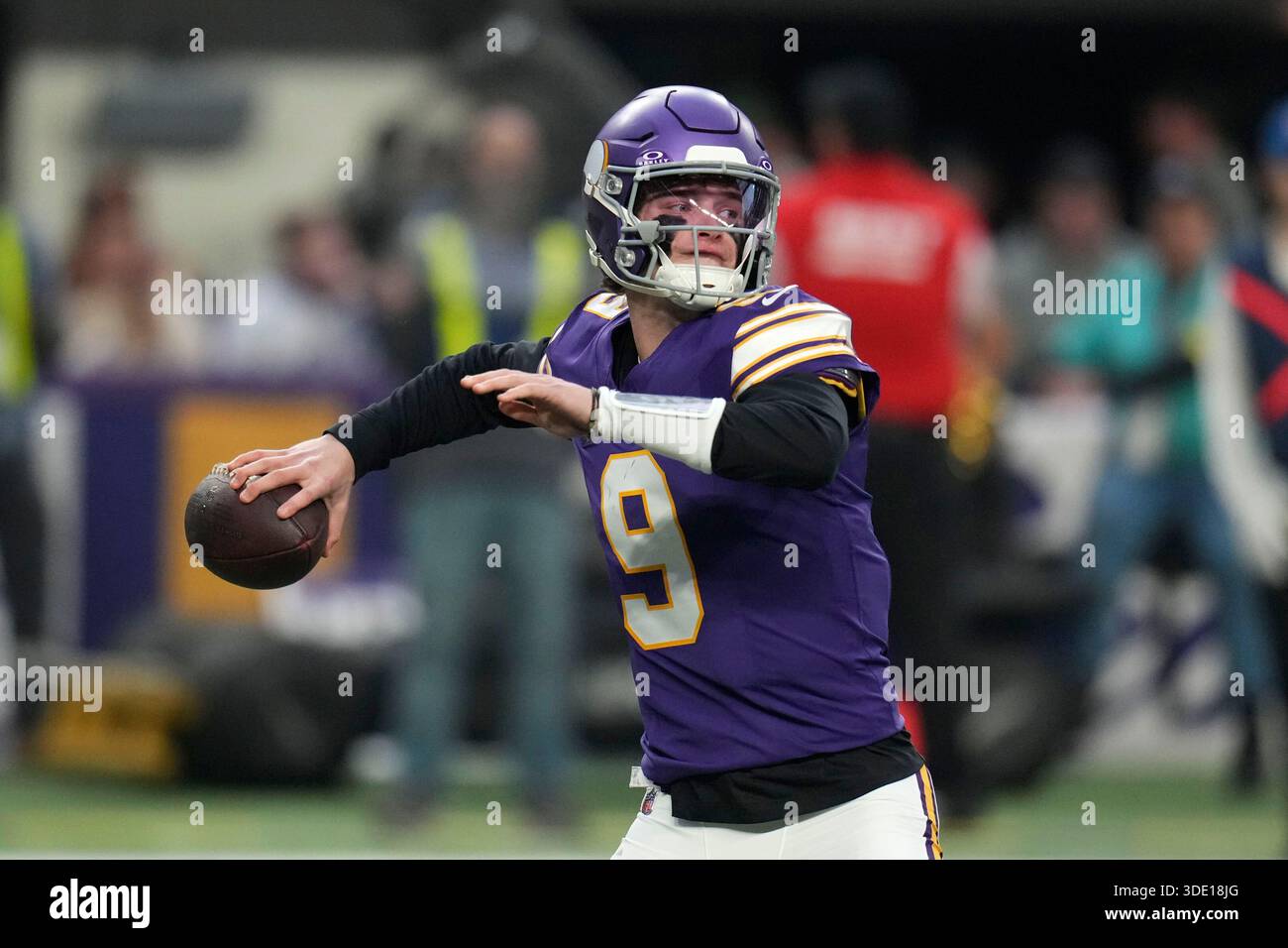 Minnesota Vikings quarterback J.J. McCarthy throws a pass during the ...