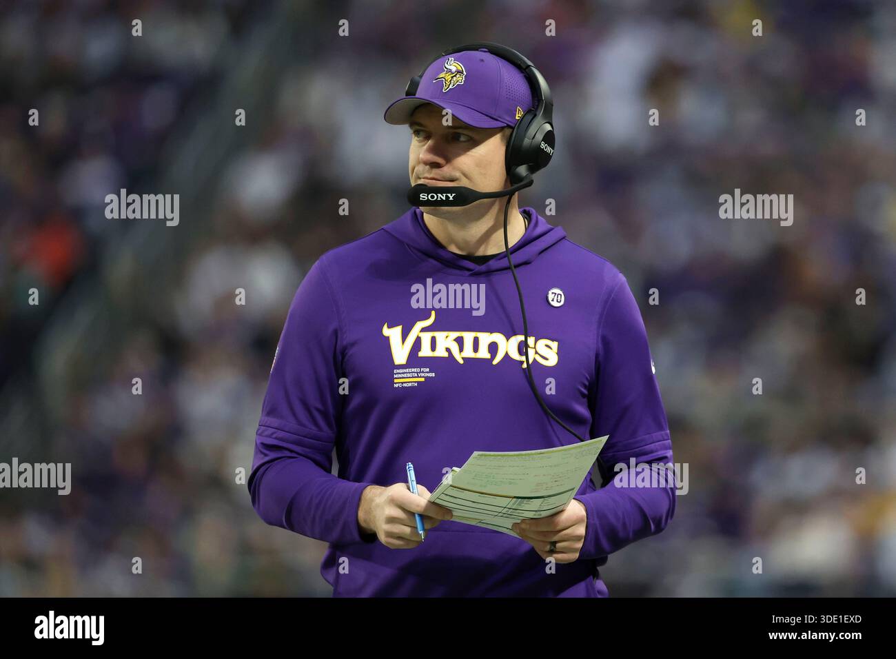 Minnesota Vikings head coach Kevin O'Connell watches from the sideline ...