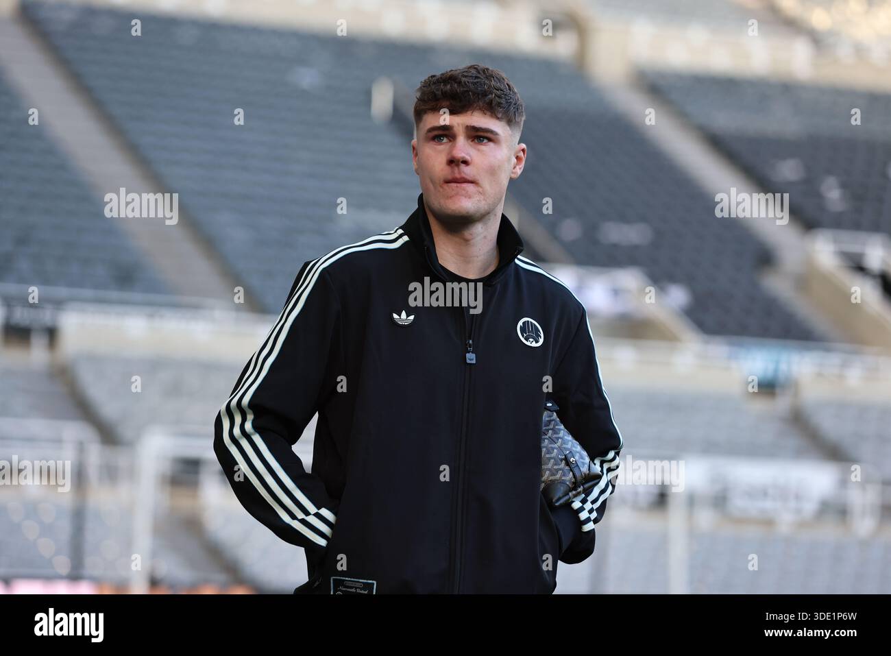 Alex Murphy Of Newcastle United during the Premier League match between ...