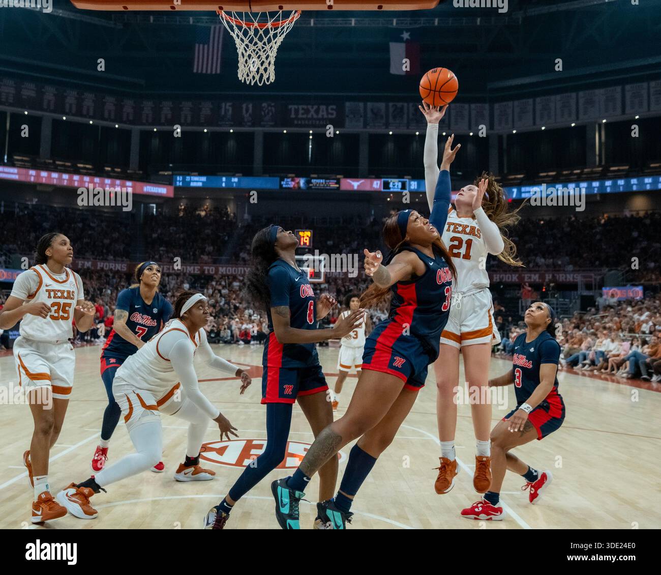 Jan 4, 2026. Ashton Judd (21) of the Texas Longhorns in action vs the ...