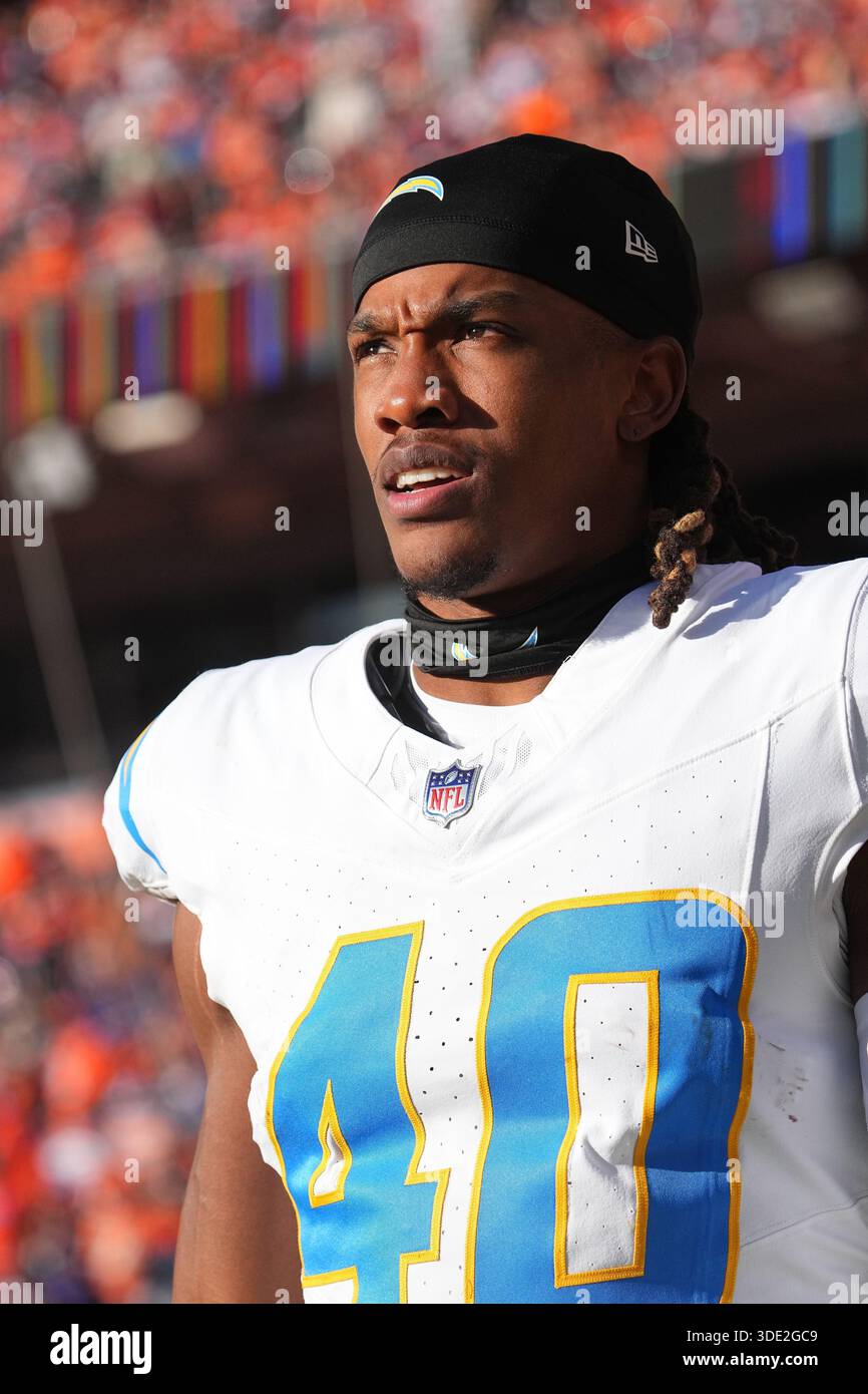 Los Angeles Chargers safety Kendall Williamson (40) prior to the game ...