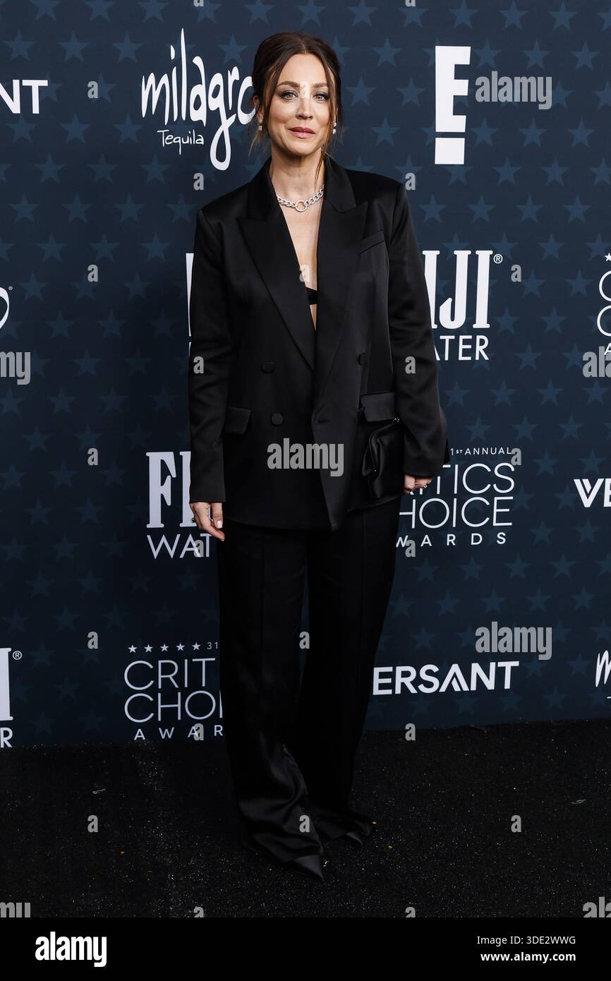 Kaley Cuoco walking on the red carpet at the 31st Annual Critics Choice ...