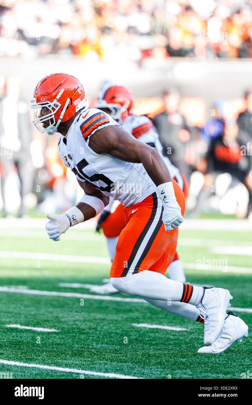 January 04, 2026: Cleveland Browns defensive lineman Myles Garrett (95 ...