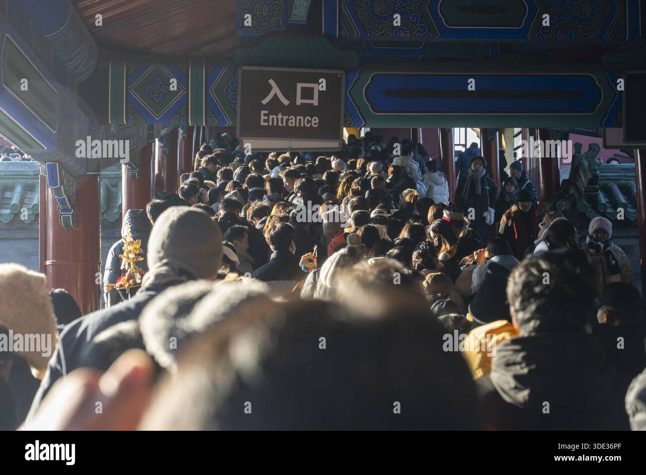 Visitors gather at the Hall of Prayer for Good Harvests in Tiantan Park ...