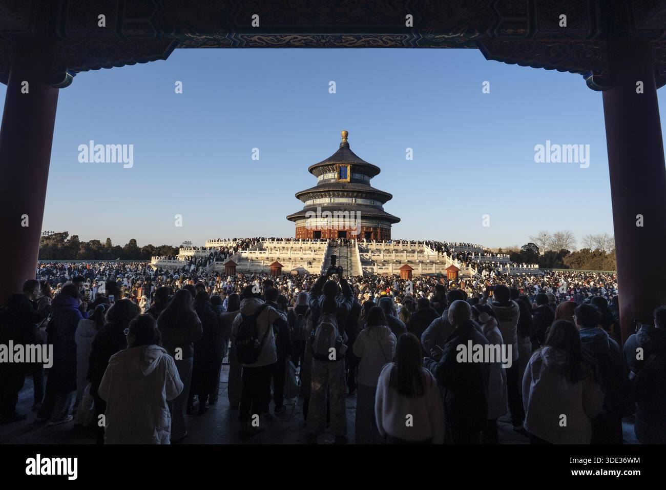 Visitors gather at the Hall of Prayer for Good Harvests in Tiantan Park ...