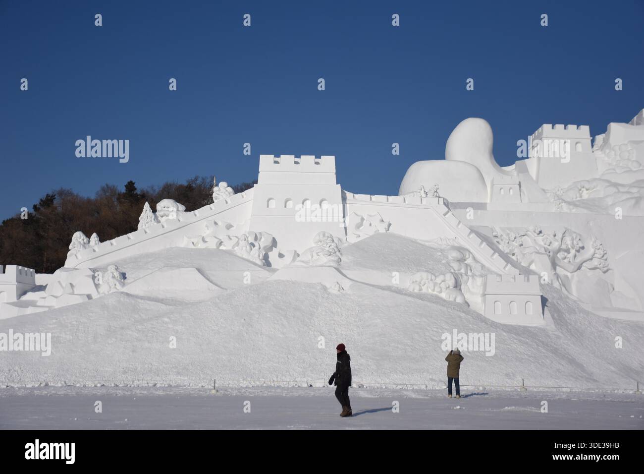A giant snow sculpture makes debut in Harbin City, northeast China's ...