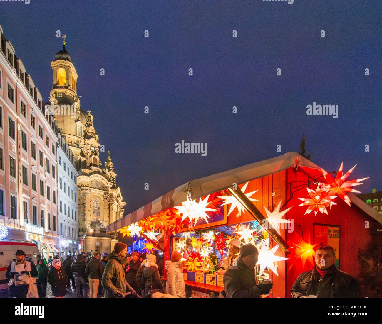 Dresden: Christmas market at square Neumarkt, church Frauenkirche ...